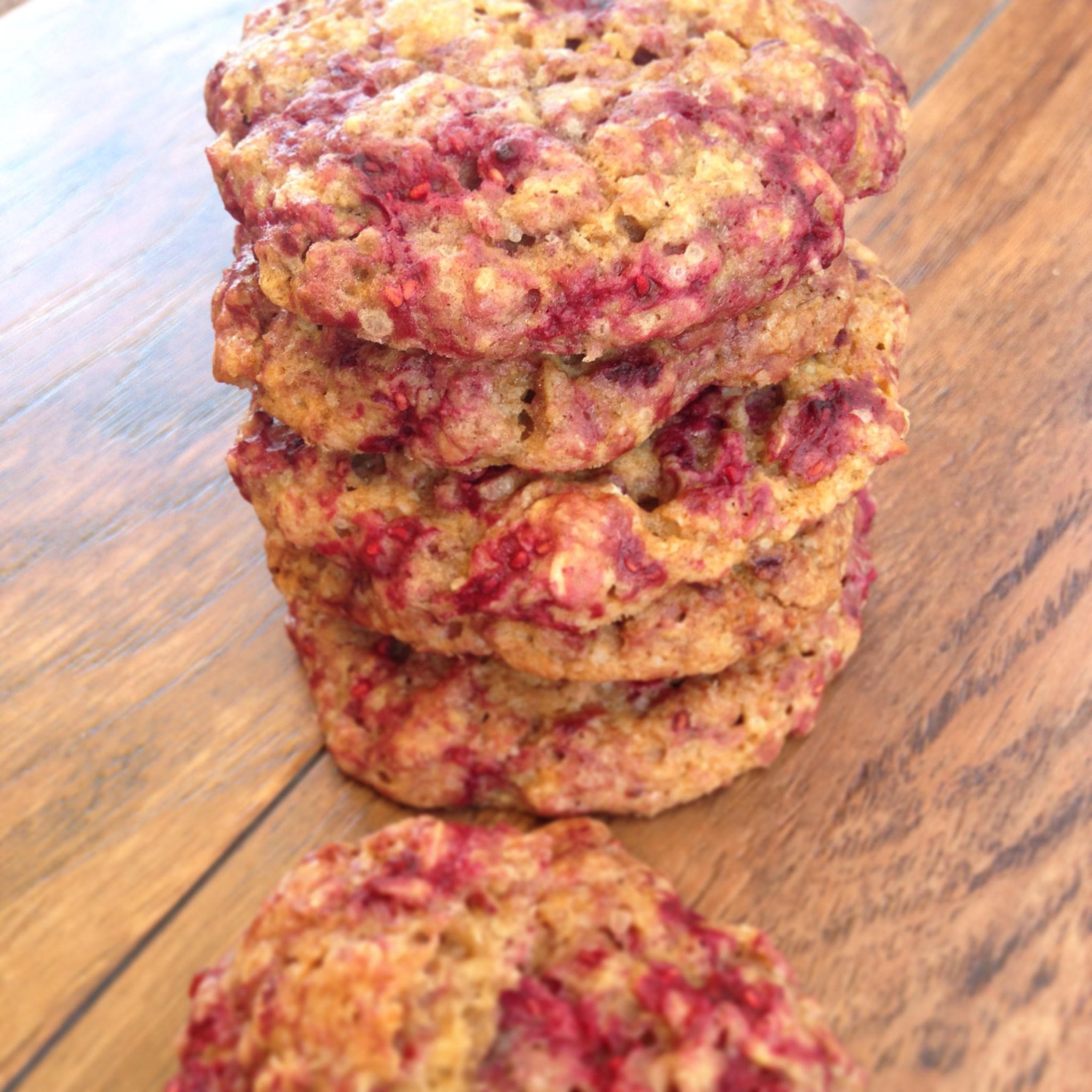 Oatmeal Raspberry Cookie – Homemade Delish